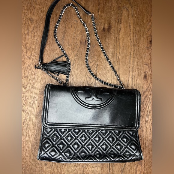 Bags | Tory Burch Fleming Matte Black Bag | Poshmark